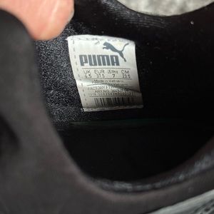 Puma | Shoes | Black Puma Tennis Shoes | Poshmark